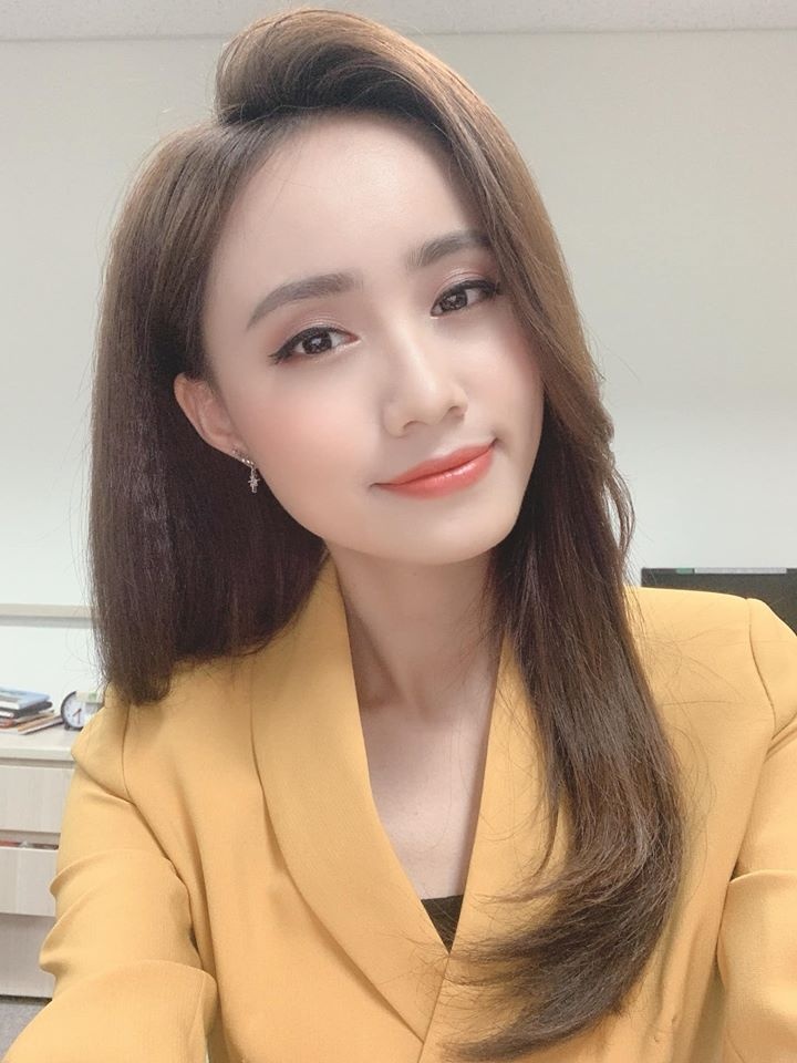 MC Bản tin thời tiết VTV Xuân Anh nhảy sexy - Giải trí - ZNEWS.VN