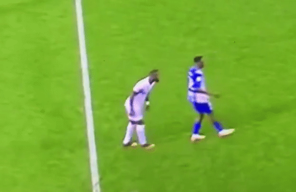 Hành động không giống ai của Rudiger - Thể thao - ZNEWS.VN