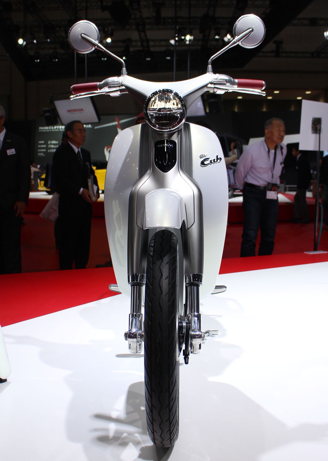 Honda EV-Cub Concept - mẫu xe khơi gợi cảm hứng - Xe máy - ZNEWS.VN