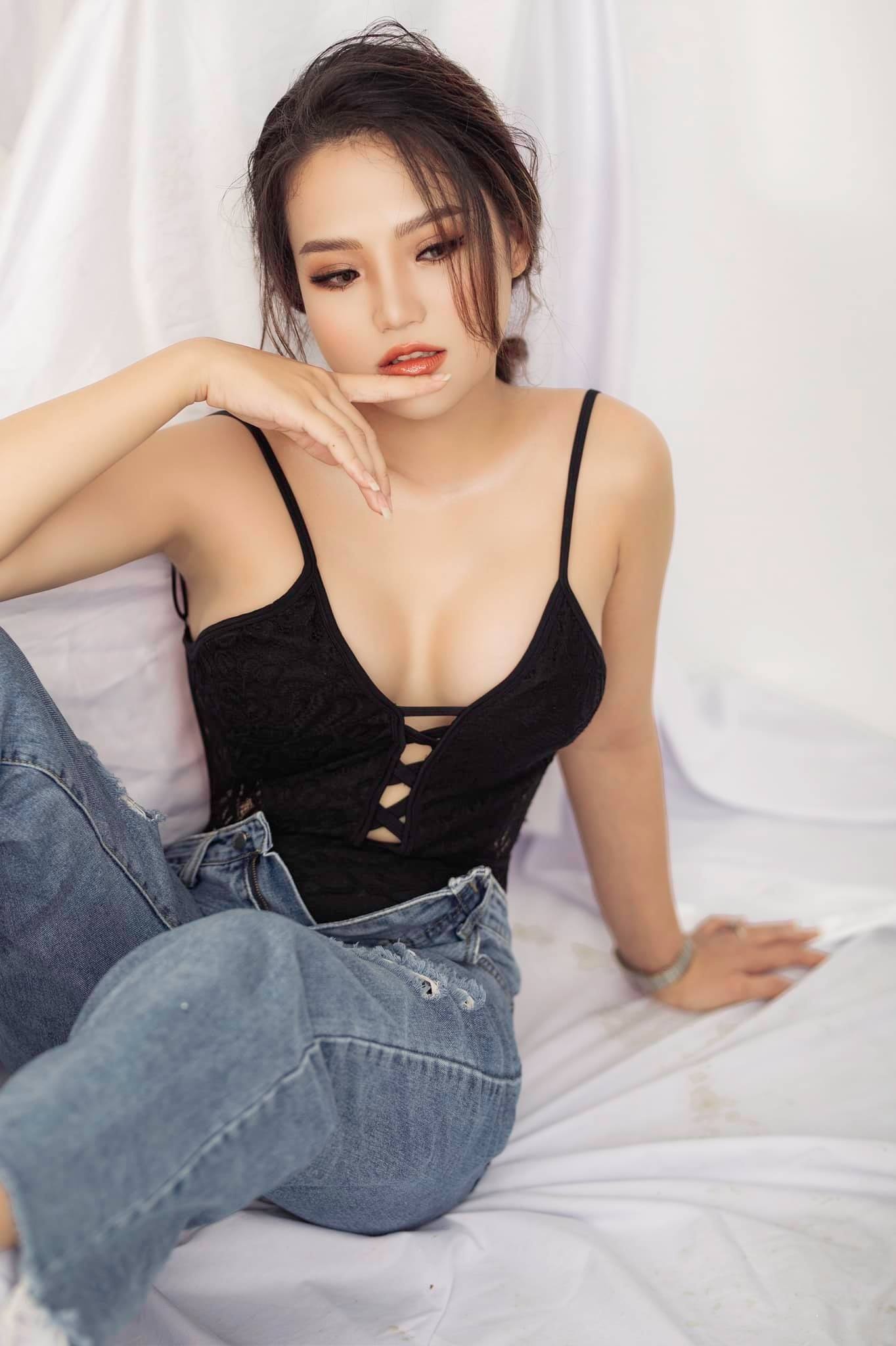 Vẻ ngoài của vợ ca sĩ Yanbi - Giải trí - ZNEWS.VN