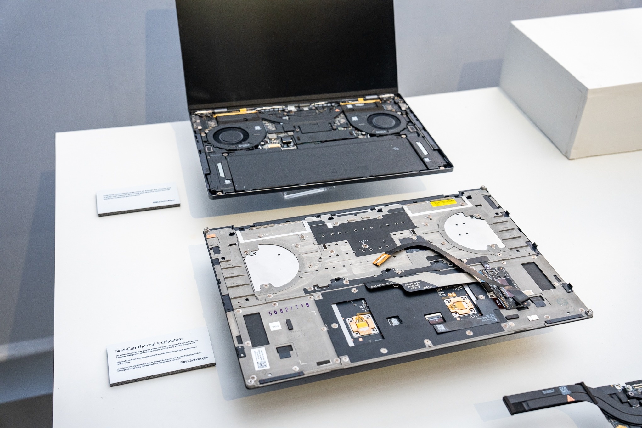 Dell XPS trở lại | Znews.vn