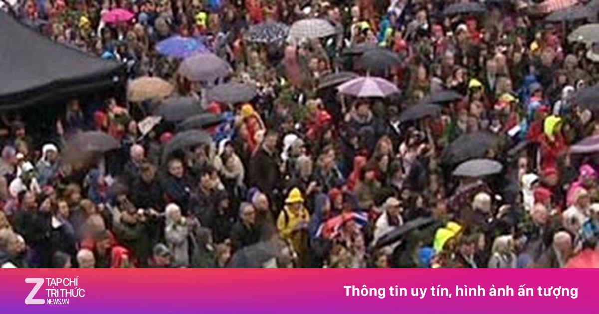 Dàn đồng ca 40.000 người phản đối sát thủ Na Uy - Thế giới - ZNEWS.VN