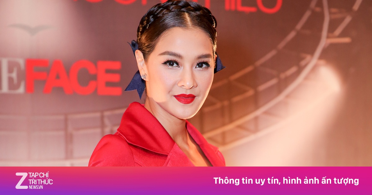 Huấn luyện viên The Face Thái vui vẻ chờ đợi HLV Việt trễ hai tiếng ...