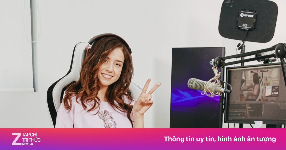 Streamer, game thủ đình đám mặc gì khi lên sóng | Znews.vn