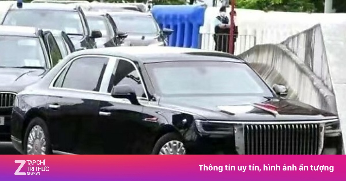 Xe limo bọc thép mới của ông Tập Cận Bình xuất hiện tại Hong Kong ...