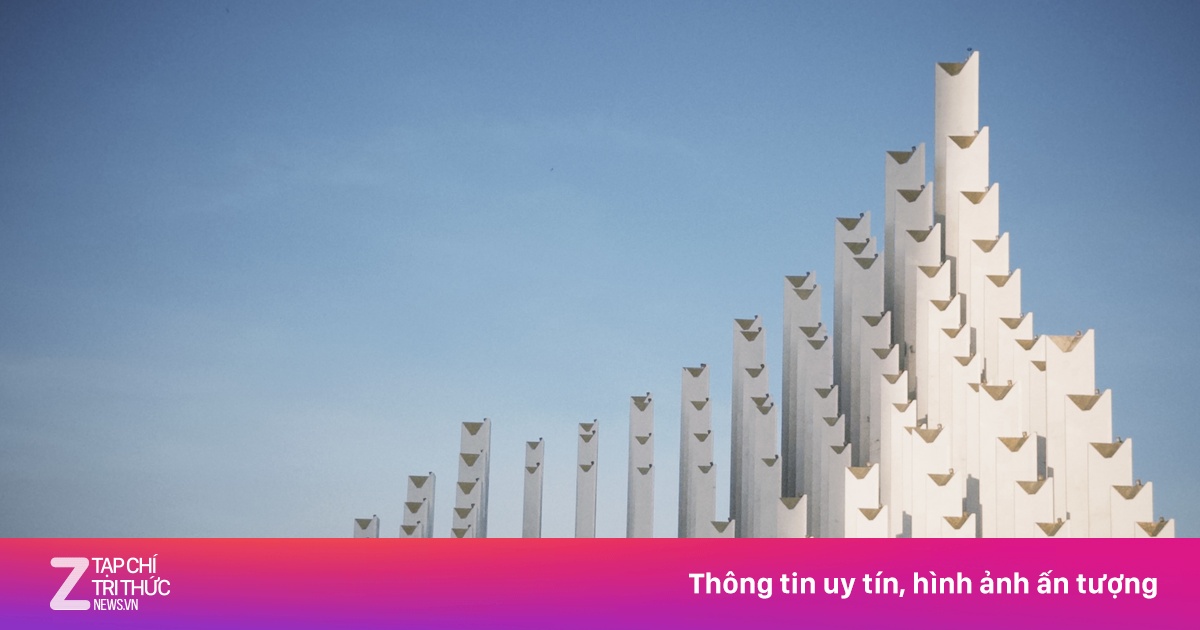 Hàng triệu người tranh cãi video tháp Tam Thắng 'phát sáng' | Znews.vn