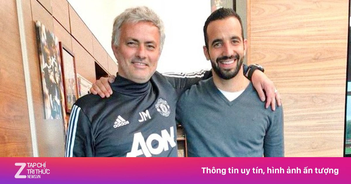 Manchester United có HLV mới | Znews.vn