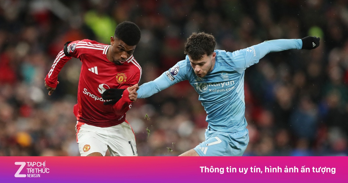 Neville chê cầu thủ MU lười | Znews.vn