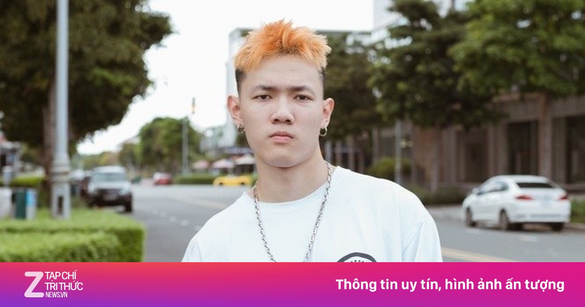 Tage vừa đi trên phố vừa rap 'Lớp 13' - Âm nhạc - ZNEWS.VN
