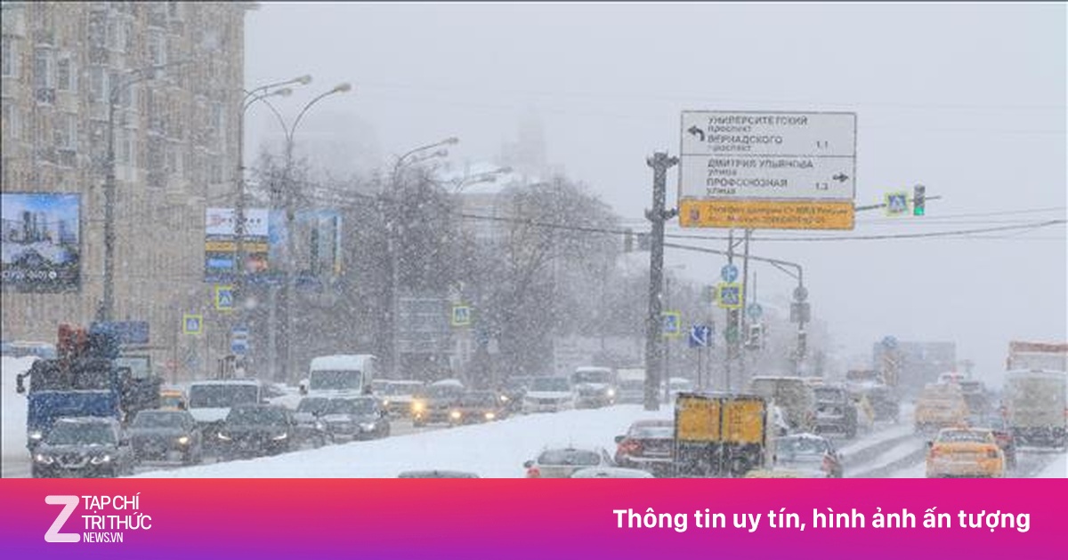 Bão tuyết lịch sử ở Moscow, giao thông tê liệt | Znews.vn