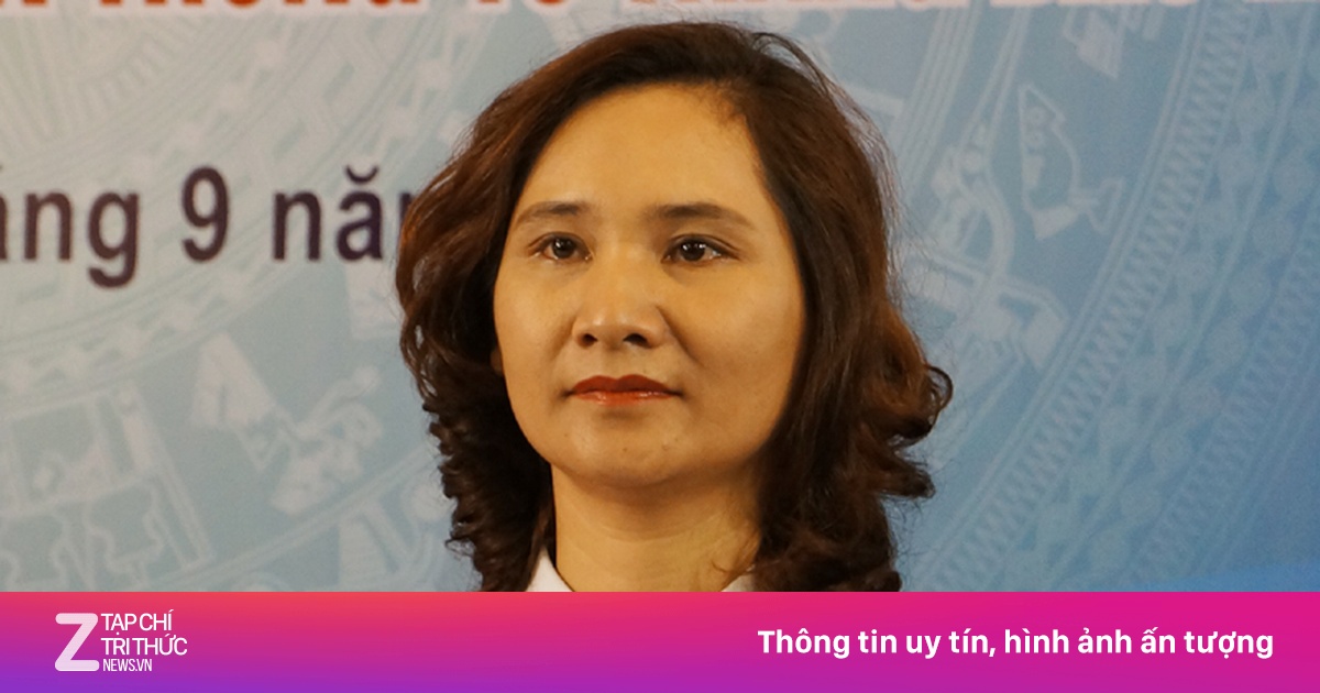 Thẩm phán mặc áo choàng dài tay trong tháng 10 - Pháp luật - ZNEWS.VN