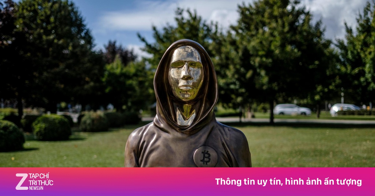 'Cha đẻ Bitcoin' vừa bán 10.000 BTC? | Znews.vn