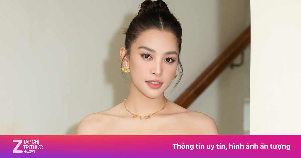 Hoa hậu Tiểu Vy quyến rũ với đầm cúp ngực - Thời trang Sao - ZNEWS.VN