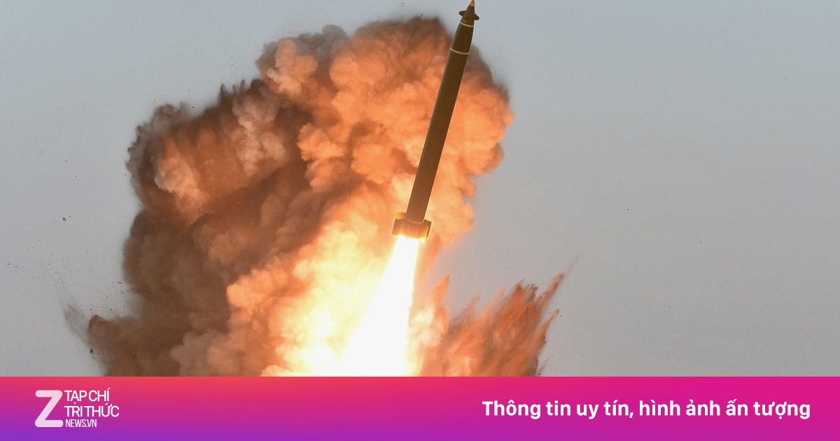 Triều Tiên xác nhận vừa thử nghiệm bệ phóng tên lửa 'khổng lồ' | Znews.vn