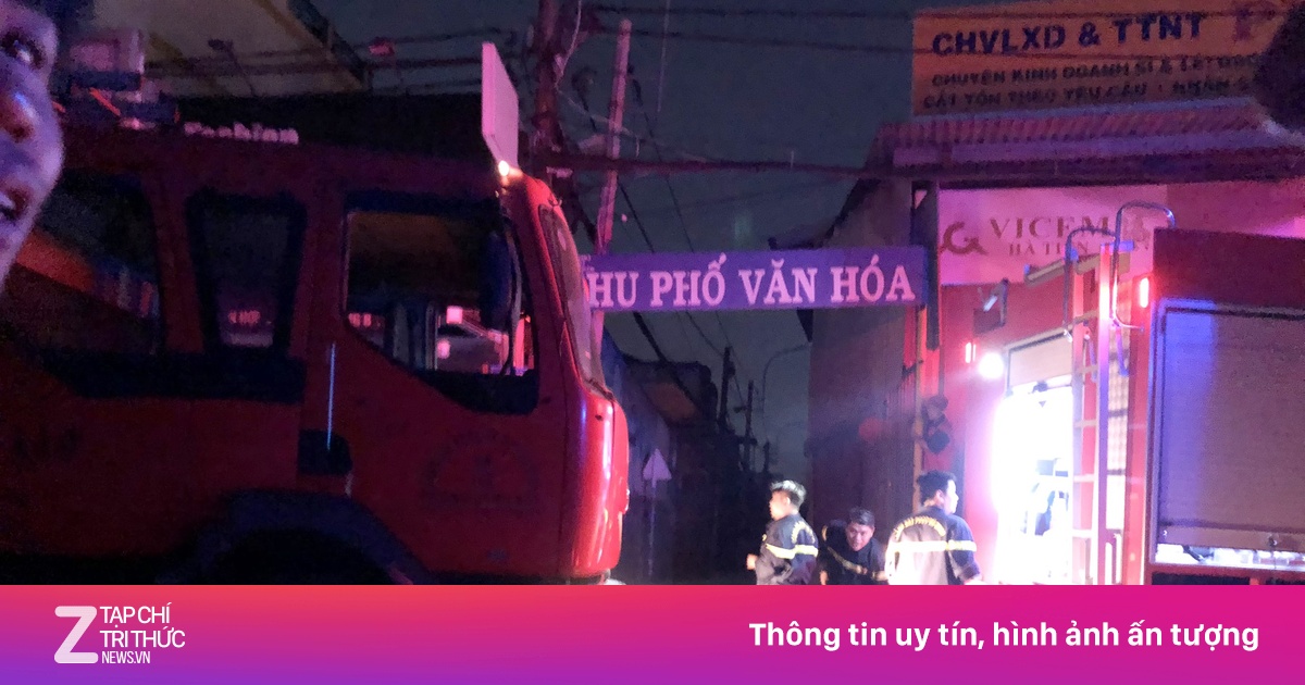Công nhân hàn xì khiến căn nhà bị thiêu rụi ở TP.HCM - Xã hội - ZNEWS.VN