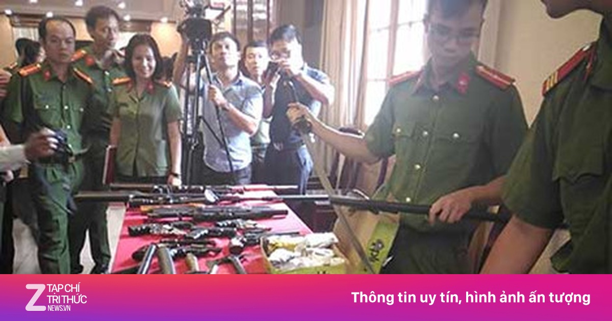 Có nên tăng quyền sử dụng súng cho CSGT? | Znews.vn