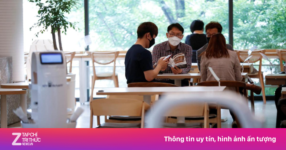 Quán cà phê sử dụng robot thay nhân viên phục vụ - Xu hướng - ZNEWS.VN