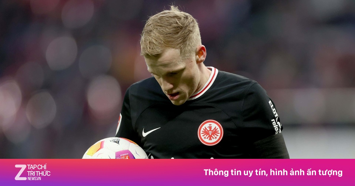 Lời xin lỗi dành cho Van de Beek - Thể thao - ZNEWS.VN