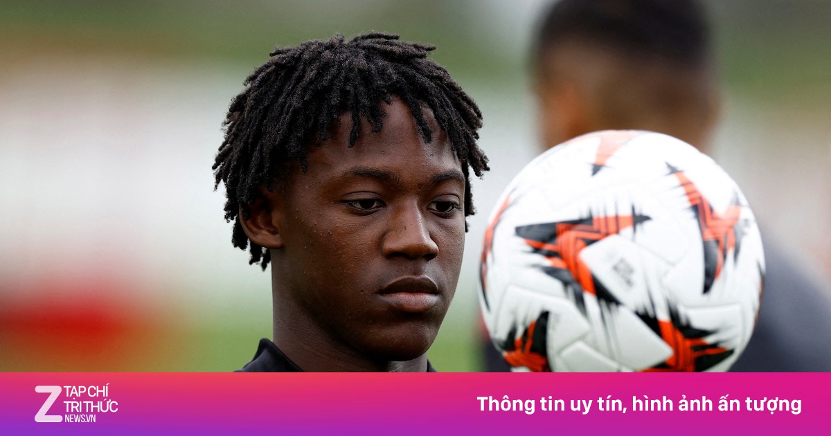 Hình ảnh buồn của Mainoo - Thể thao - ZNEWS.VN