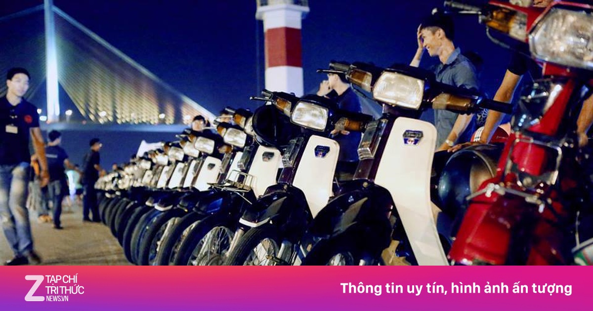 Gần 100 xe Honda Dream II tụ họp ở Quảng Ninh | Znews.vn
