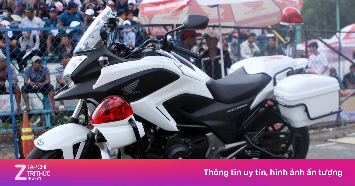 Honda NC750 phiên bản cảnh sát xuất hiện ở Việt Nam - Xe máy - ZNEWS.VN