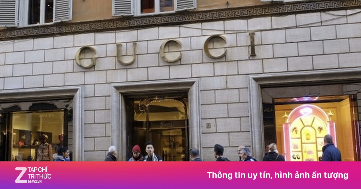 Bất chấp suy thoái kinh tế, người Nga vẫn tăng chi tiêu cho hàng xa xỉ ...