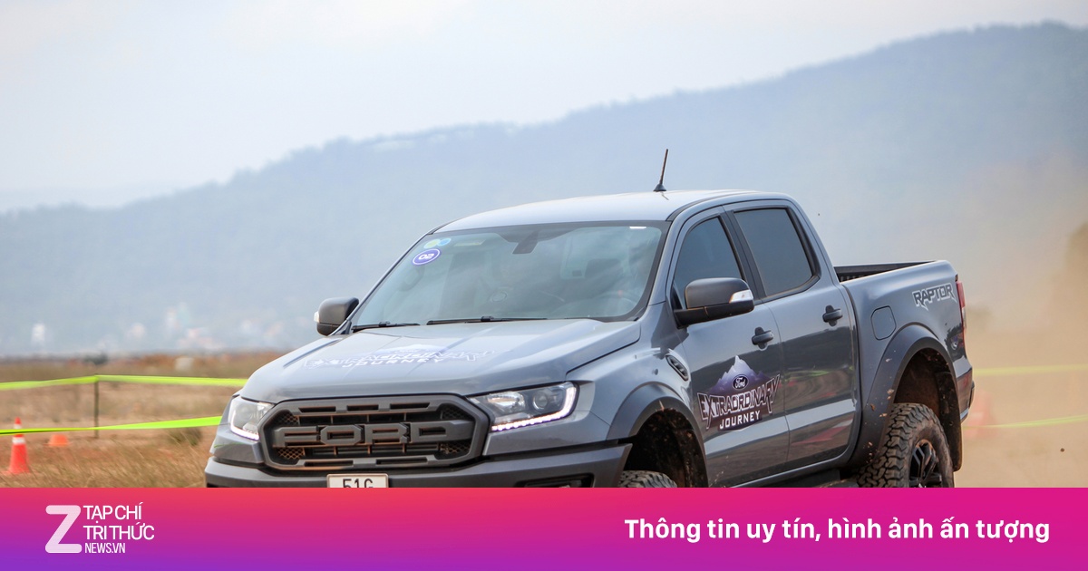 Ford Ranger Raptor đời cũ có giá cao hơn xe mới tại đại lý - Ôtô - ZNEWS.VN
