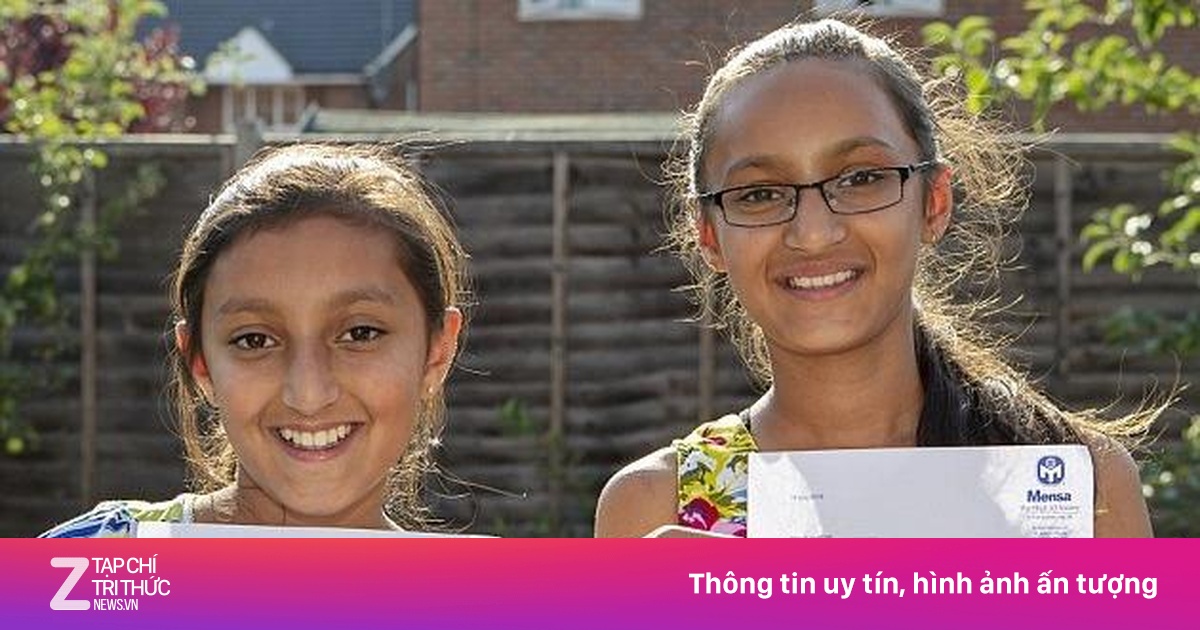 Cặp song sinh 11 tuổi cùng có IQ 162 cao hơn Einstein - Gương mặt trẻ - ZNEWS.VN