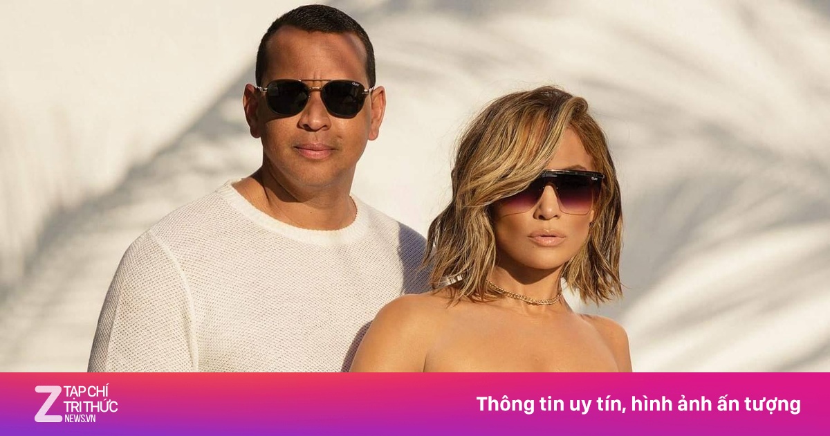 Jennifer Lopez tạo dáng bốc lửa bên hôn phu kém 6 tuổi - Giải trí ...