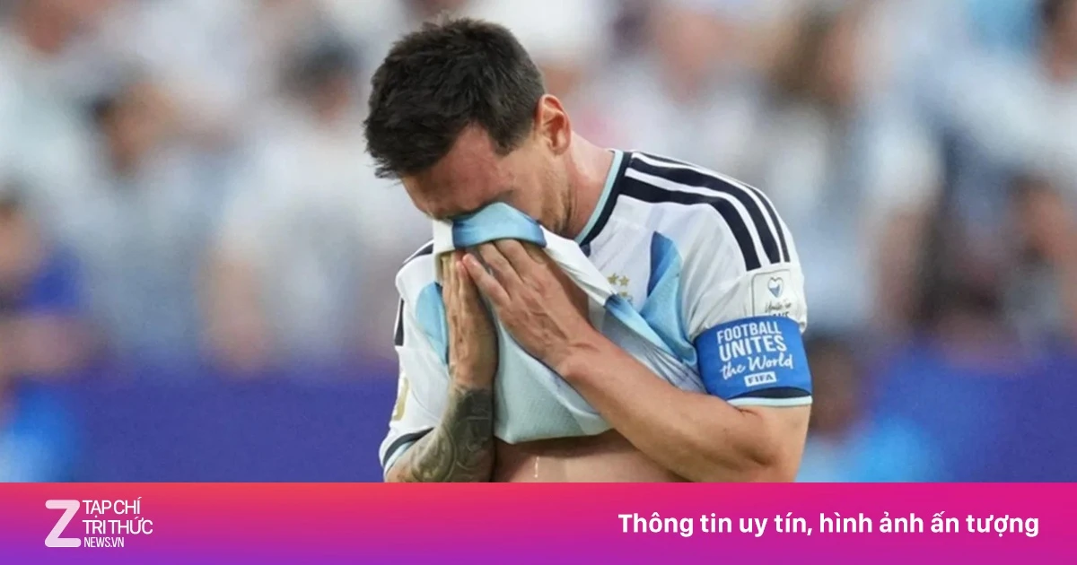 Lý do Messi bật khóc | Znews.vn