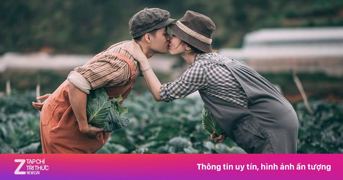 Đôi trẻ hóa thân nông dân thu hoạch bắp cải trong bộ ảnh cưới - Cộng ...