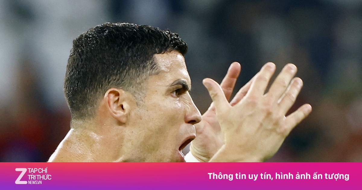 Ronaldo phải chấp nhận vị thế đang kém Messi | Znews.vn