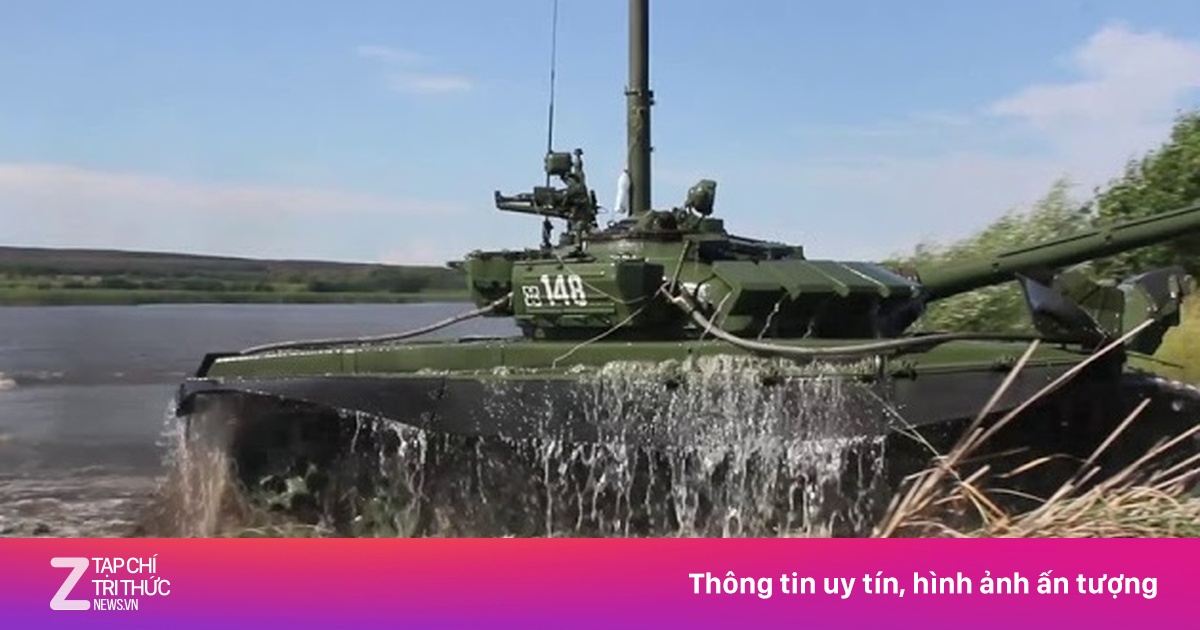 Xe tăng T-72B3 của Nga gây sửng sốt vì lặn sông như tàu ngầm - Quân sự - ZNEWS.VN