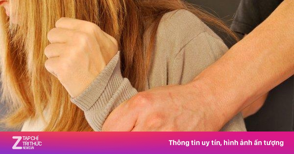 Mẹ bán trinh con gái 13 tuổi cho bác sĩ - Pháp luật - ZNEWS.VN