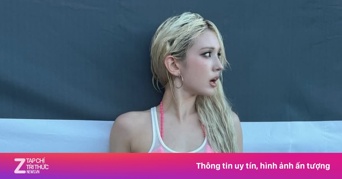 'Bông hồng lai' Jeon Somi mặc táo bạo ở lễ hội nước - Giải trí - ZNEWS.VN