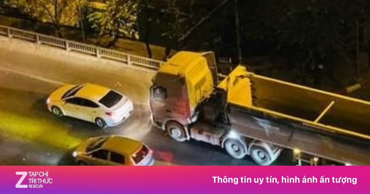 Đi vào đường trên cao, tài xế xe máy tử vong sau va chạm với xe bồn ...