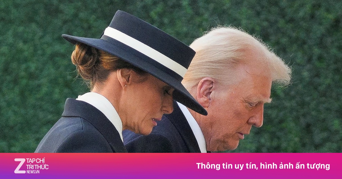 Hình ảnh đầu tiên của ông Trump và phu nhân ở thủ đô Ngày nhậm chức ...