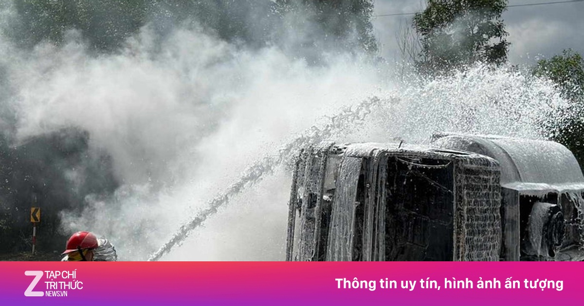 Xe bồn chở hơn 11.000 lít xăng bốc cháy ở Đắk Lắk - Xã hội - ZNEWS.VN