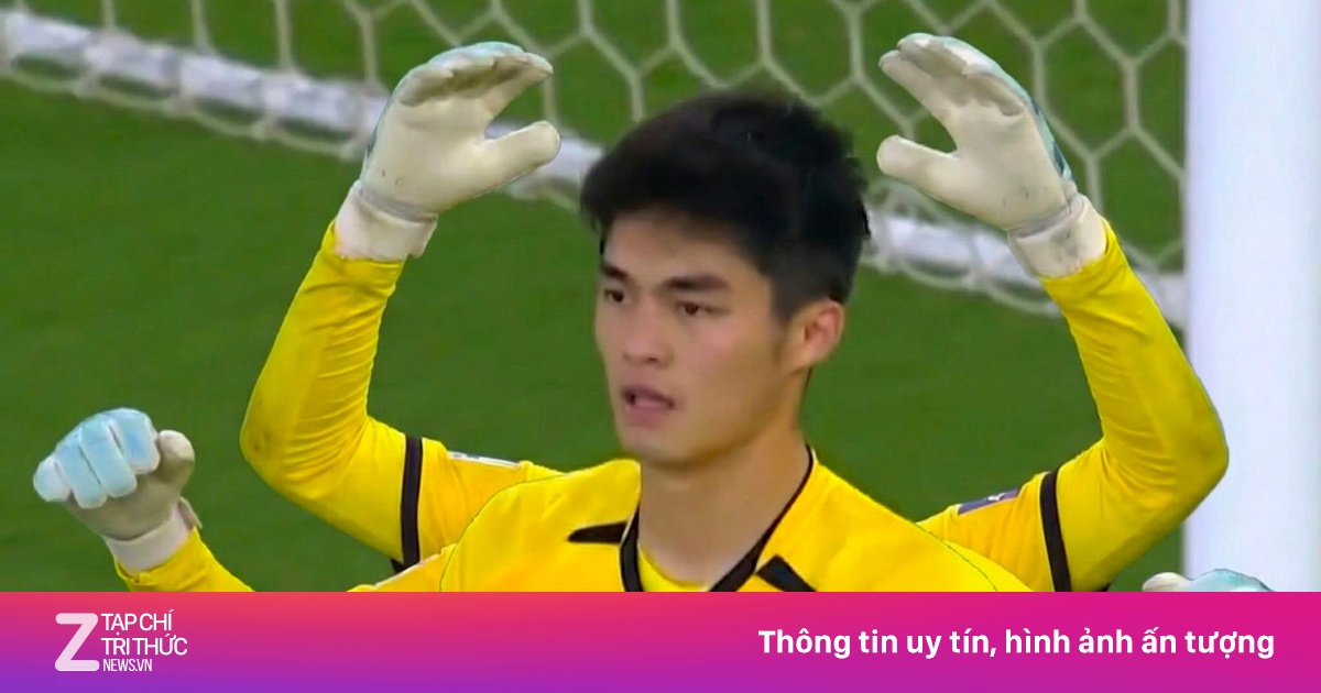 'Người Nhện' Trung Kiên và ảnh chế sau địa chấn của U23 Việt Nam | Znews.vn