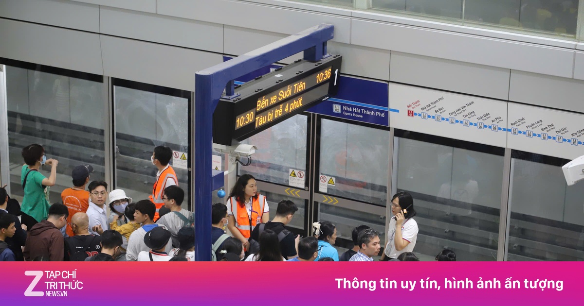 Metro số 1 TP.HCM đón kỷ lục hơn 200.000 khách/ngày - Kinh doanh - ZNEWS.VN