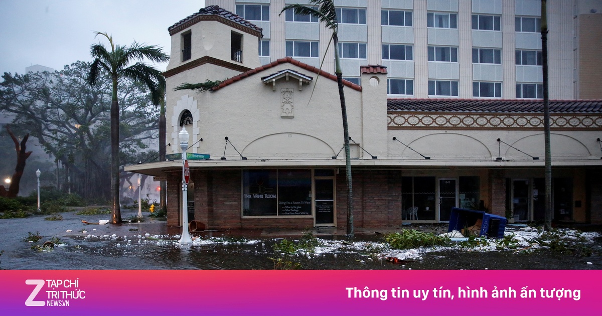 Ôtô trôi nổi, nhà cửa bị nhấn chìm sau cơn bão lịch sử ở Florida - Thế ...