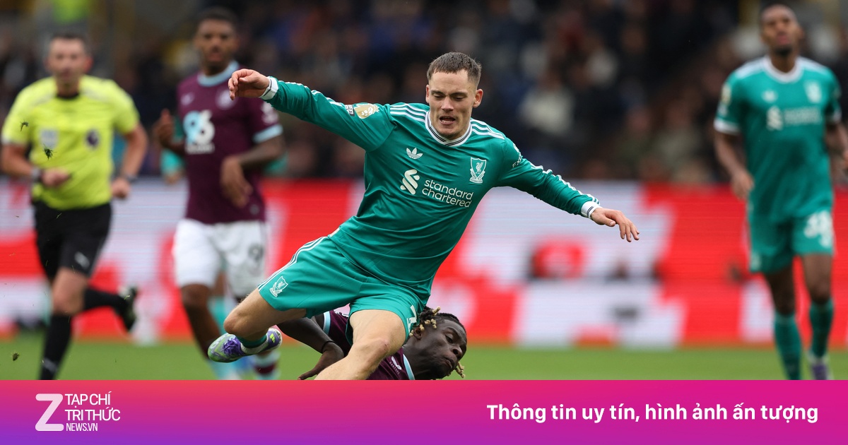 Chuyện gì đang xảy ra với 'bom tấn' của Liverpool | Znews.vn