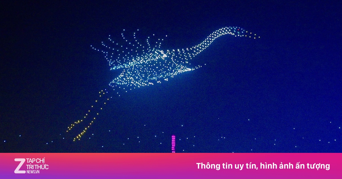 TP.HCM thay đổi lịch trình diễn 10.500 drone trên sông Sài Gòn | Znews.vn