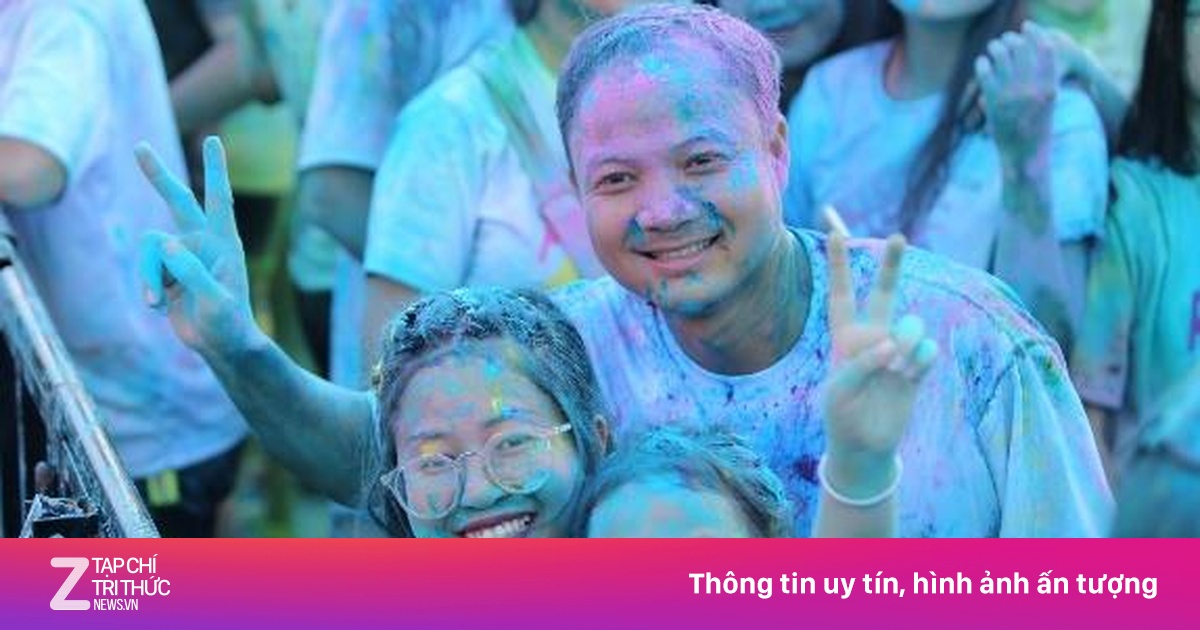 Omo X Color Me Run - chặng đường ‘Lấm bẩn diệu kỳ’ của các gia đình - Đời sống - ZNEWS.VN