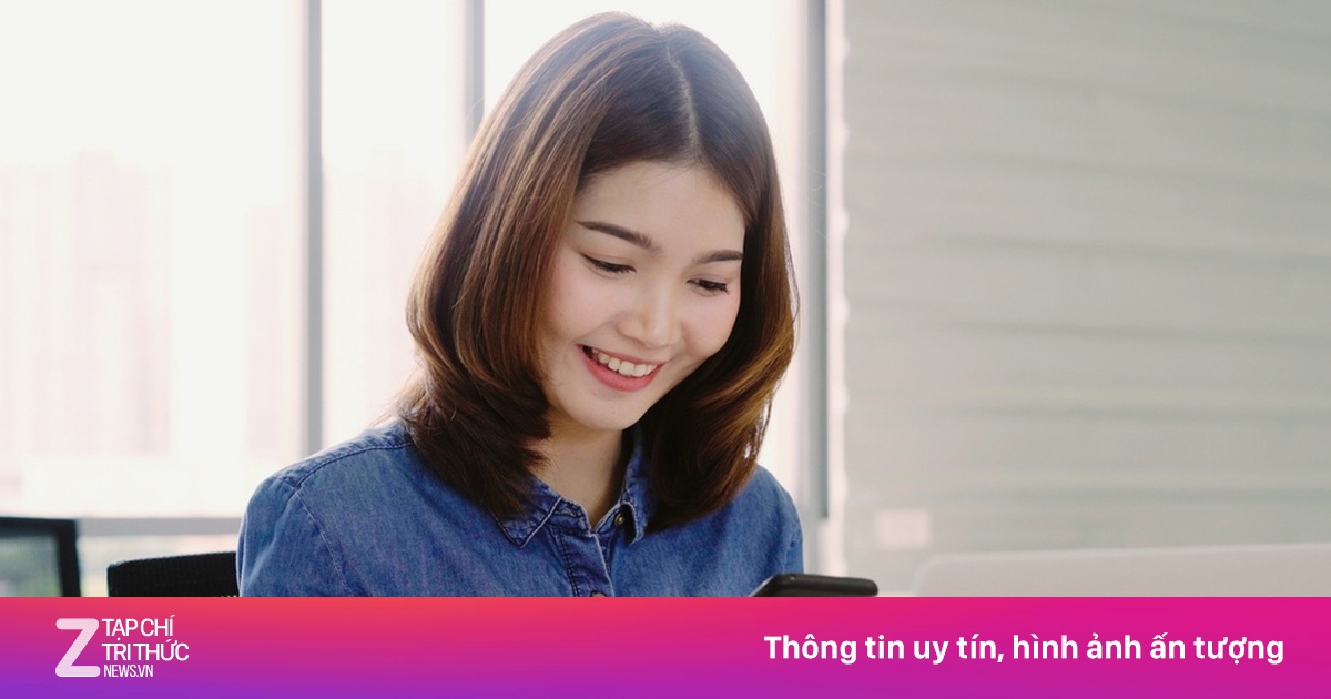 Gen Z thích thú trải nghiệm VCB Digibot - Công nghệ - ZNEWS.VN