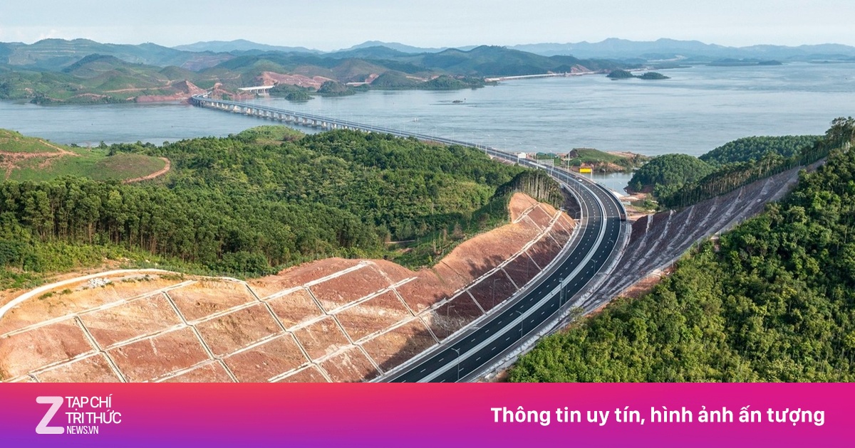 Ngắm cao tốc Vân Đồn - Móng Cái trước ngày thông xe | Znews.vn