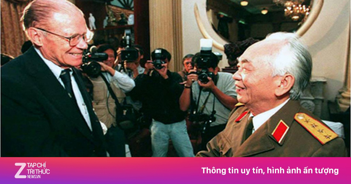 Cuộc gặp ấn tượng của tướng Giáp và McNamara - Xuất bản - ZNEWS.VN
