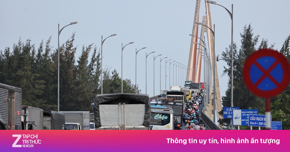 Chán nản nhìn Google Maps đường từ TP.HCM về quê dịp lễ - Internet ...