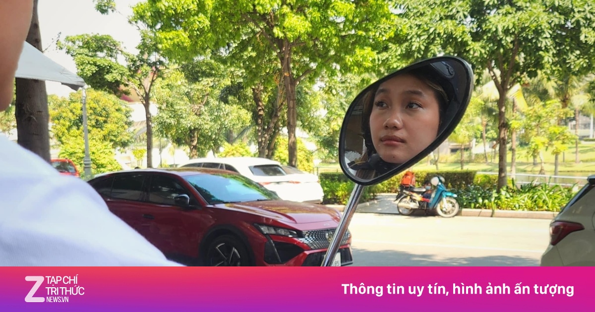 Vì sao gương chiếu hậu bên trái là bắt buộc trên xe máy - Xe máy - ZNEWS.VN