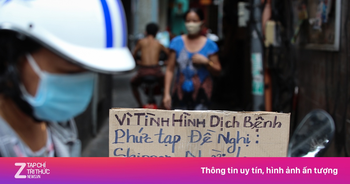 Người dân Bùi Viện đặt bảng "cấm người lạ vào hẻm" để phòng dịch - Xã ...